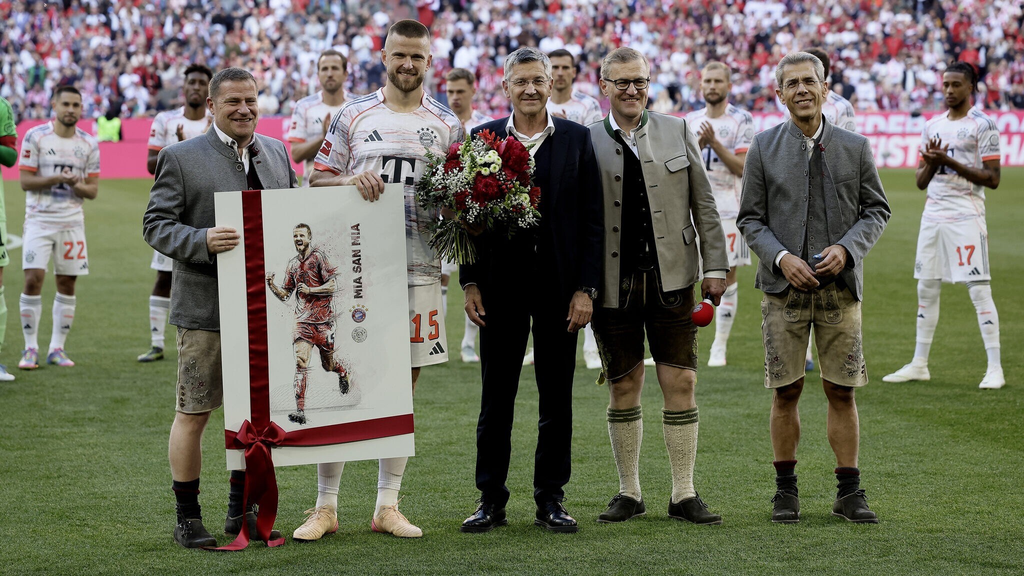 Bei letztem Heimspiel - „Ich liebe euch!“ So emotional war Müller ...