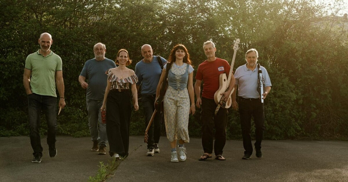 „Wird aufregend“ - Großes Echo auf die Live-Premiere der Band Phoenix ...