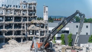 Vom Haus A des St. Pöltner Spitals ist fast nichts mehr übrig. Bald wird der Keller rückgebaut. (Bild: Molnar Attila)