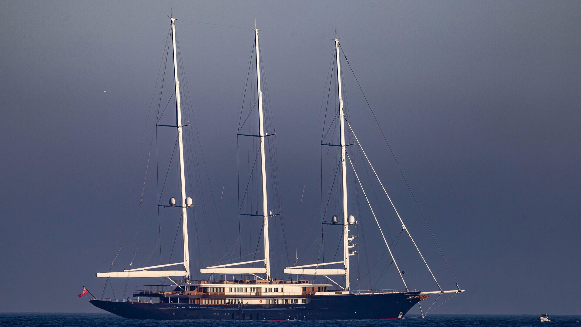 Luxusjacht im Visier? - Terroralarm überschattet Bezos-Hochzeit | krone.at