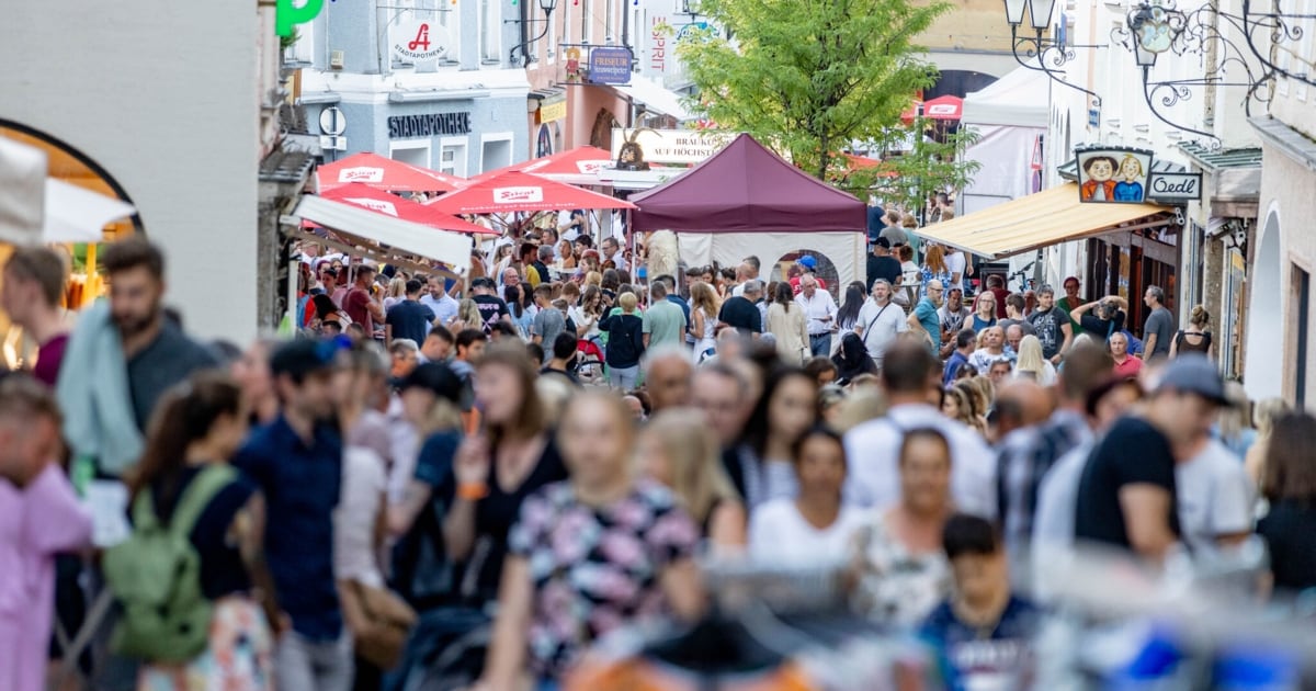Stadtfeste 2025 - Städte erhöhen Sicherheit bei ihren Festen | krone.at