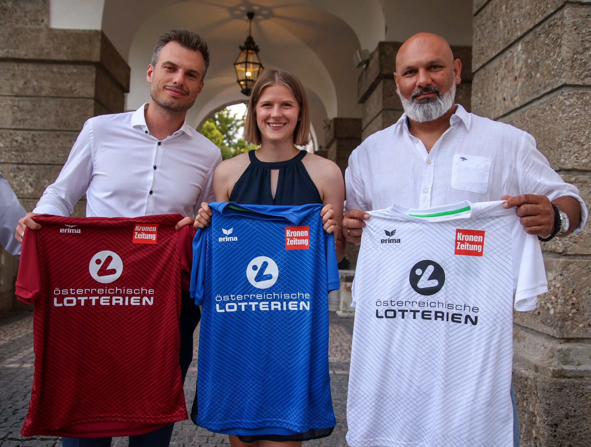 Unterhaus-Gala - „Wenn Krone einlädt, kann man nicht Nein sagen“ | krone.at