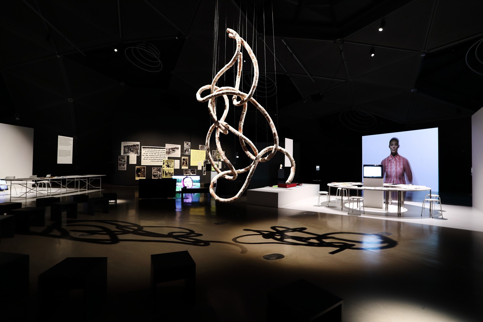 Kunsthaus Graz - Milica Tomic: Die Kunst der kollektiven Recherche ...