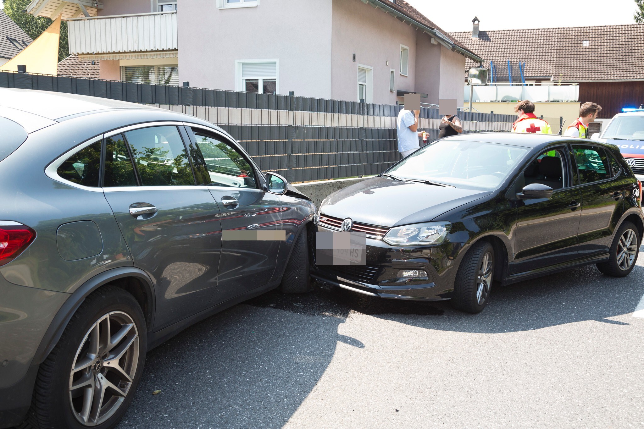 Tv Abgelaufen Parkendes Auto