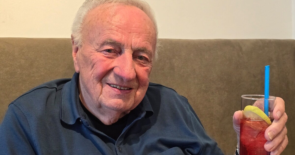 Herzlichen Glückwunsch - Land lässt Josef Tauber zum „85er“ hochleben ...