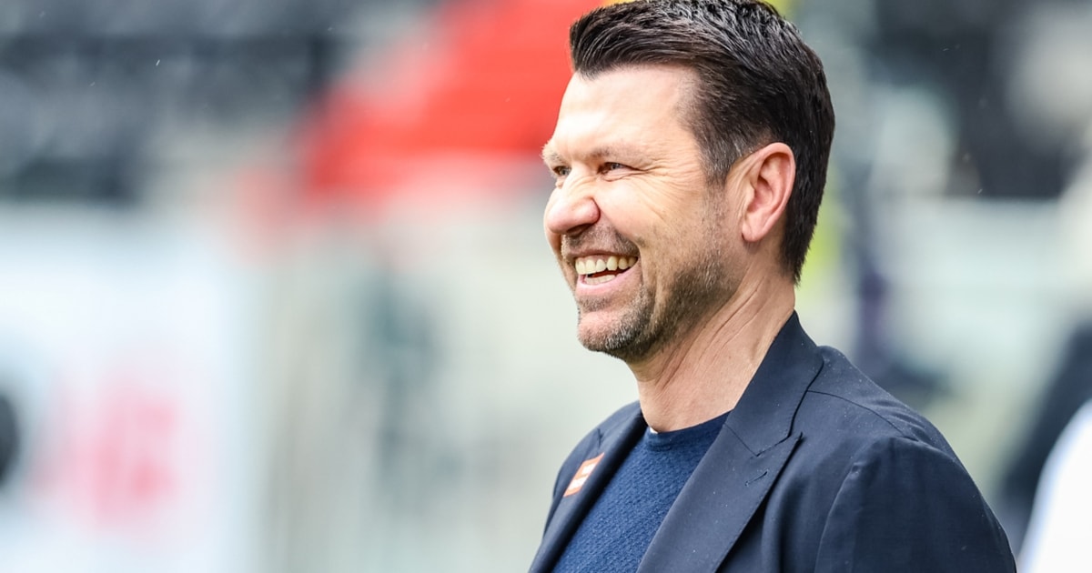 Borracha hermana the gentleman Charlie Jung is an amazing