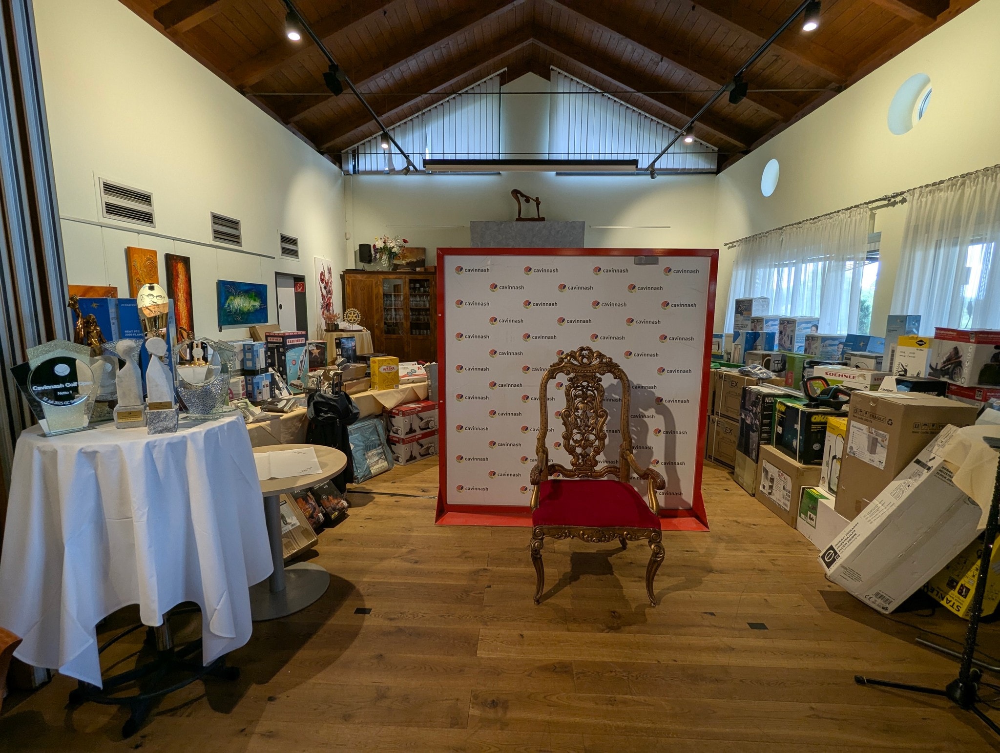 Erome blablabla she directed the experience and I just