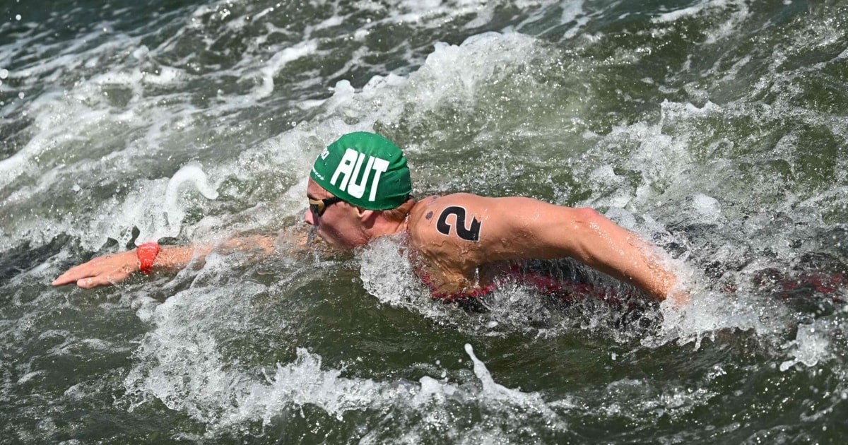 Vicc maria only fans sporting her rebel tattoos along with