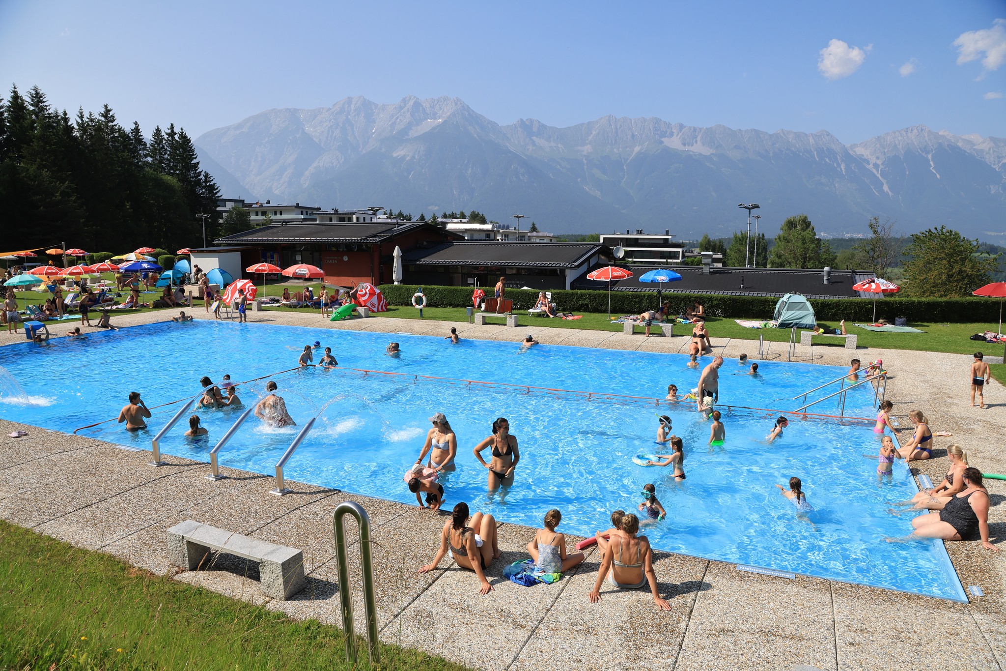 Unerwartetes Comeback - Sommer hat nun doch Mitleid: bis 32 Grad in ...