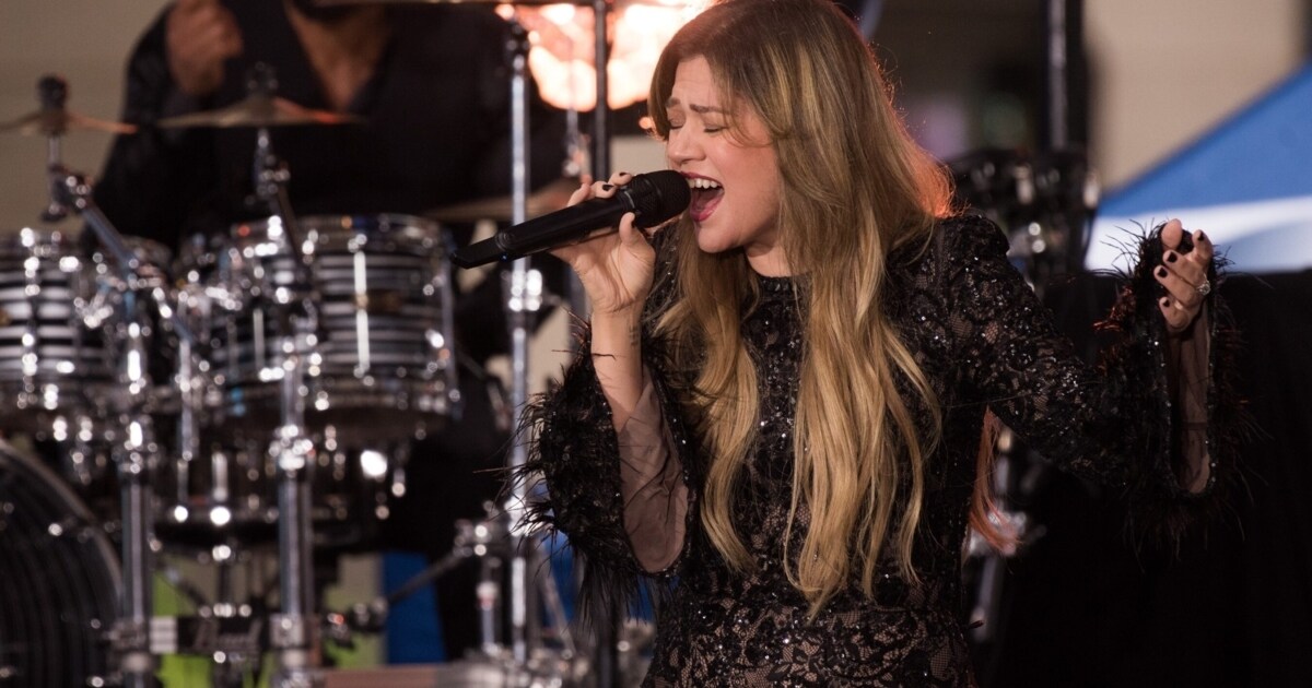 Kinder nun wichtiger! - Kelly Clarkson: Trauriger Grund für Vegas ...