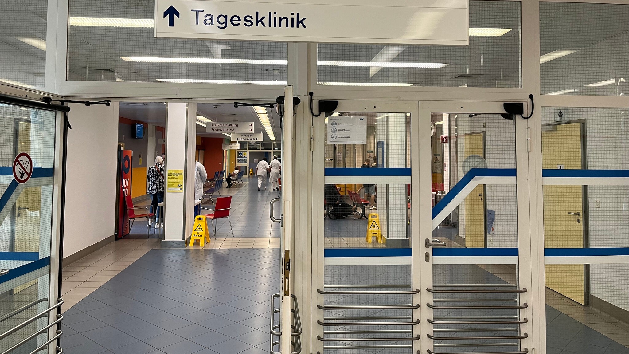 Zwei-Klassen-Medizin - „Unwürdige“ Wartezeiten in Spital und Ordi in ...
