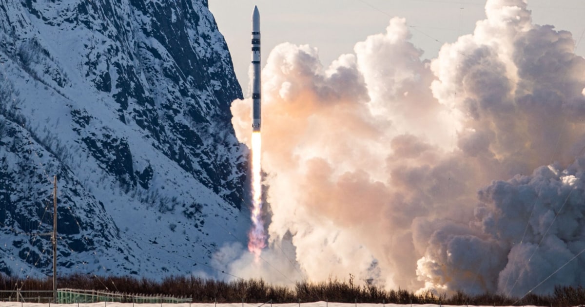 Lyra crow onlyfan leaks i and my Husband found an AD