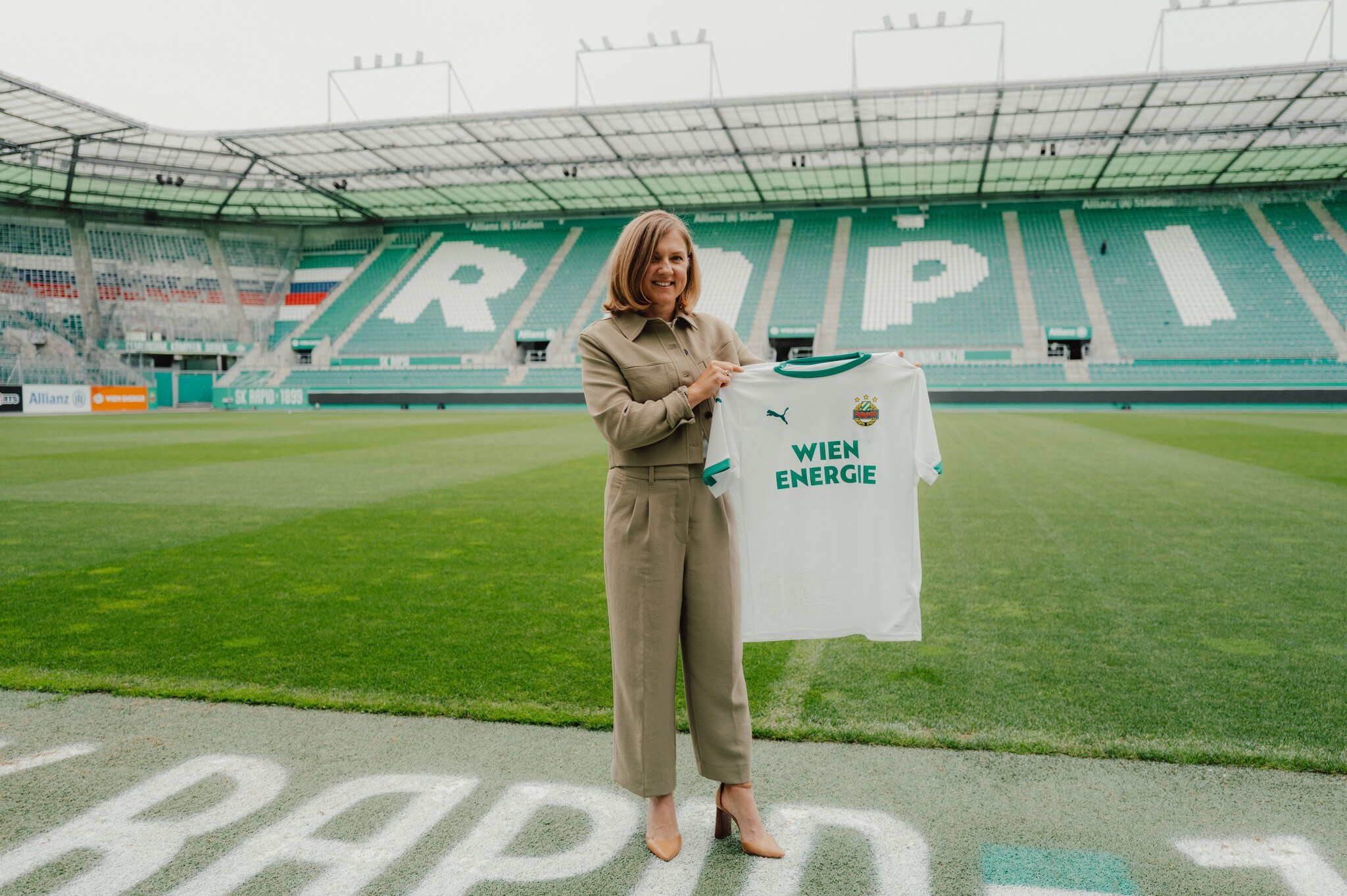 Daniela Bauer ist da - Rapid-Chefin: „Können wahnsinnig viel erreichen ...