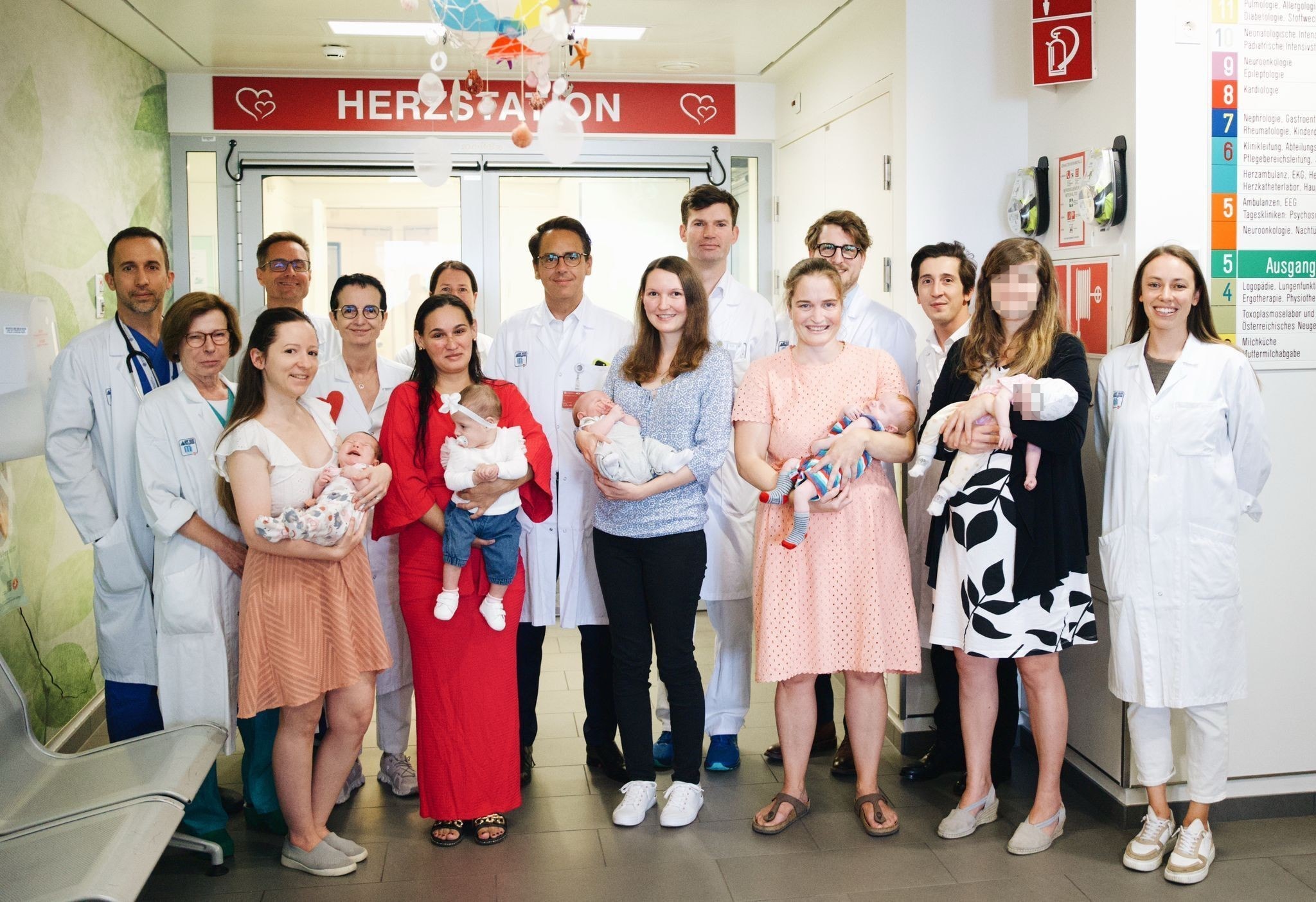 Sensations-Operationen - Wiener Ärzte retten gleich fünf Babys das ...