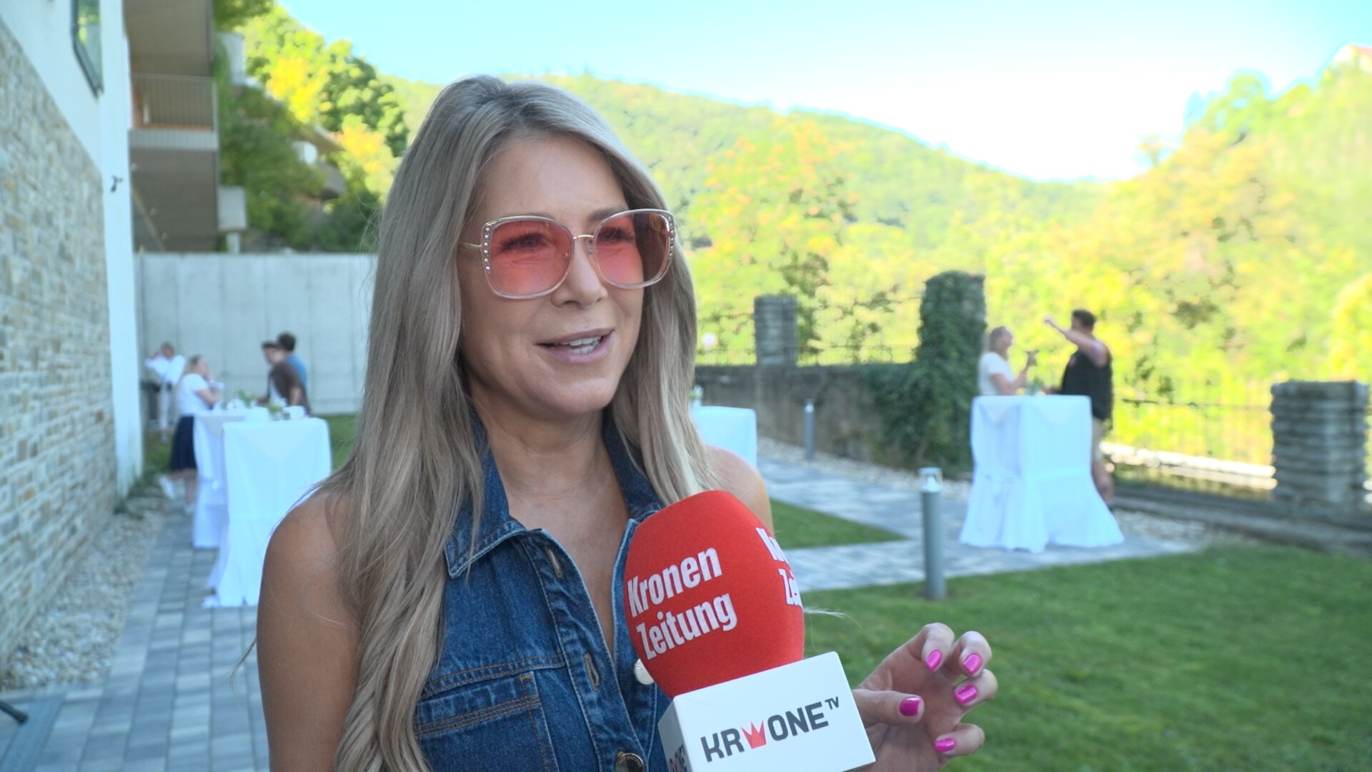 Neue Single - Simone und ihre schönsten Sommer in Kärnten | krone.at