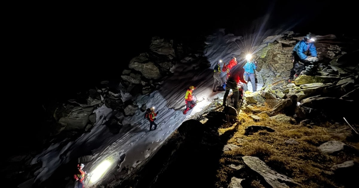 Mountain rescue saves two Czech climbers lost in the dark on ...