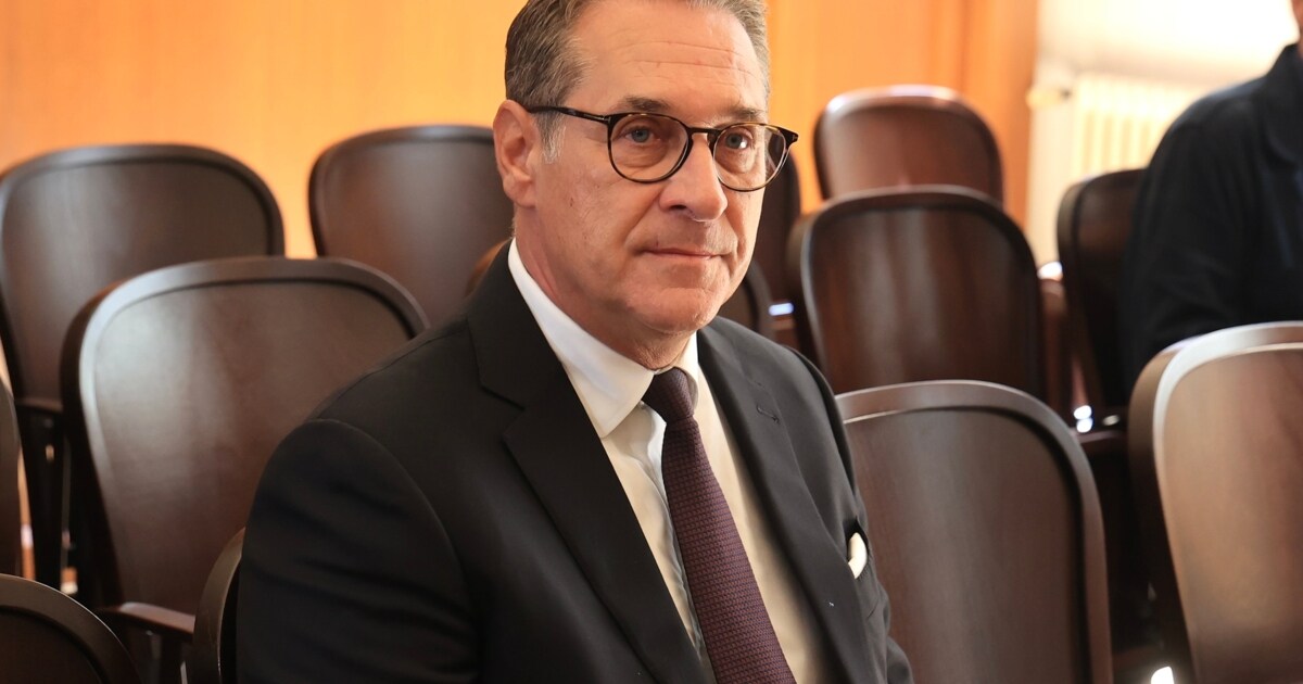 Aufregung und Zuspruch - HC Strache kämpft nun an mehreren Fronten ...