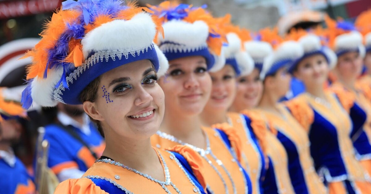 Lei Lei! - Gilden läuteten am Samstag den Fasching ein | krone.at