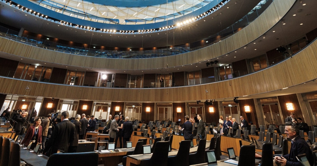 Nach Debatten - Parteien stimmten gegen Mitarbeiter-Überprüfung | krone.at