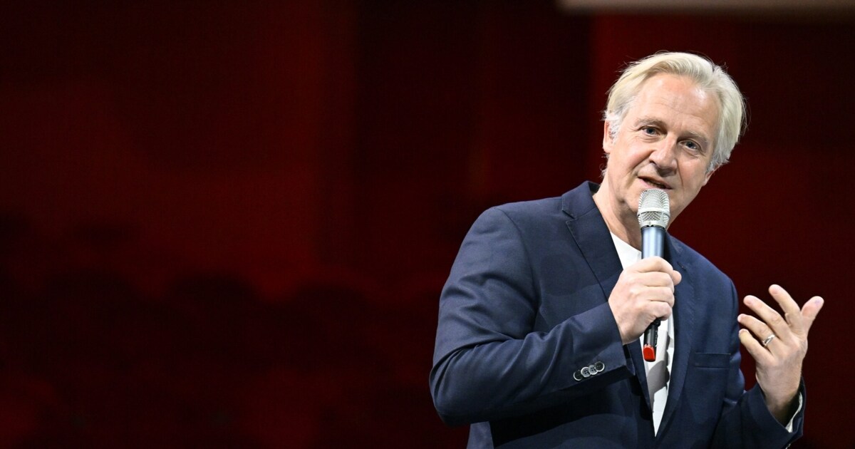 Stefan Bachmann - „Das Burgtheater ist das kulturelle Flaggschiff ...