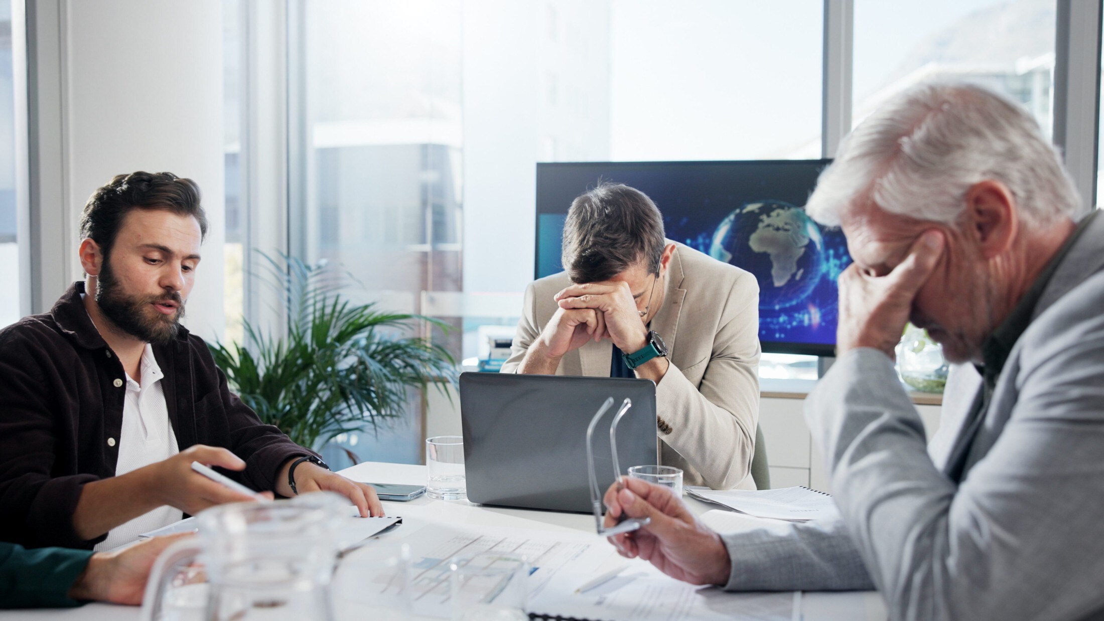 Weiterer Personalabbau - Unsere Klein- und Mittelbetriebe tief in der ...