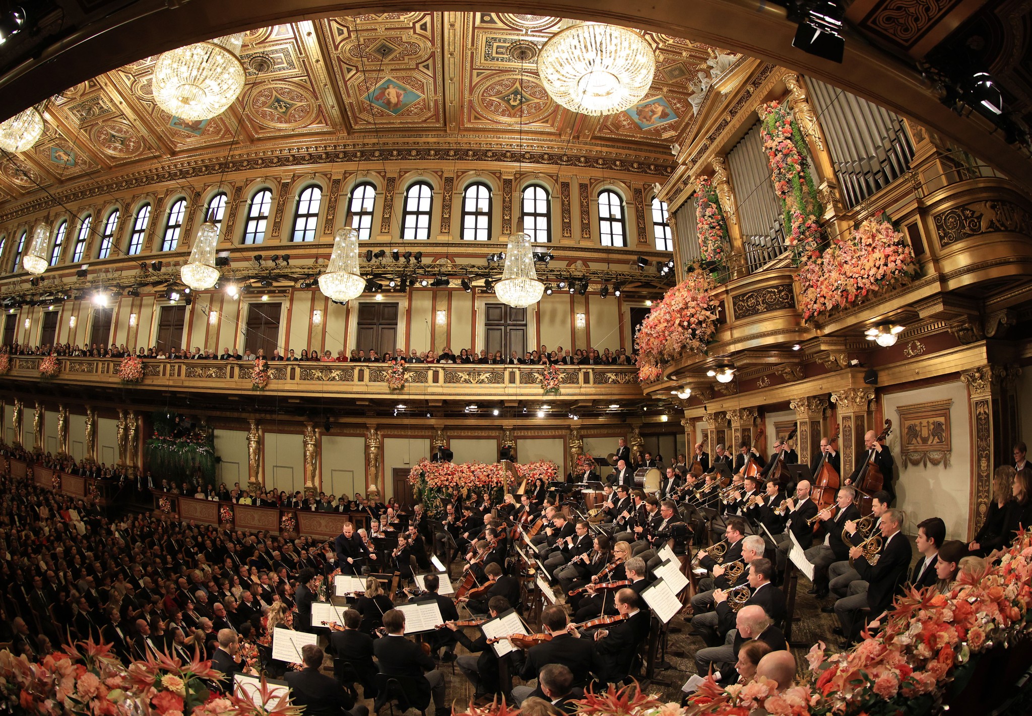 Yannick Nézet-Séguin - Jubel für „Mr. Charming“ beim Neujahrskonzert ...