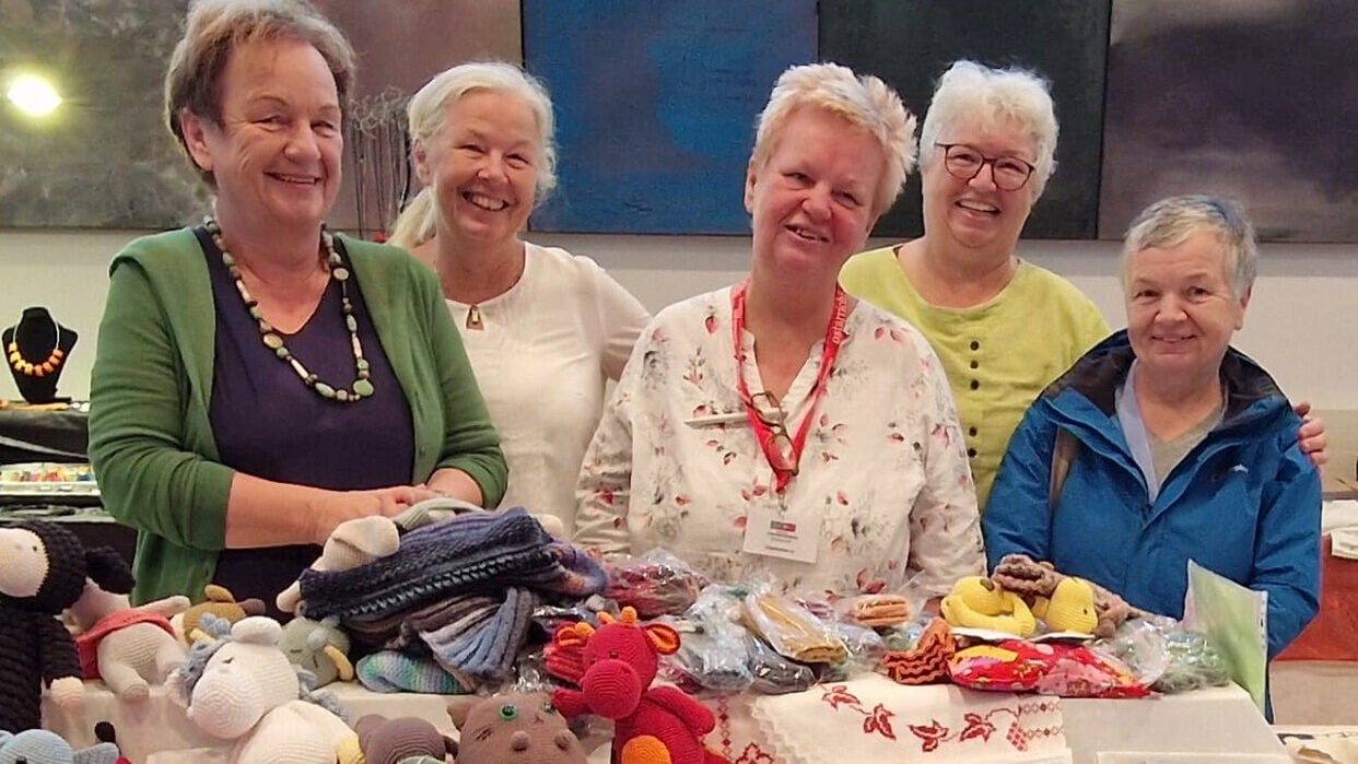 Handwerk für andere - Fünf Schwestern helfen Menschen aus ihrer Region ...