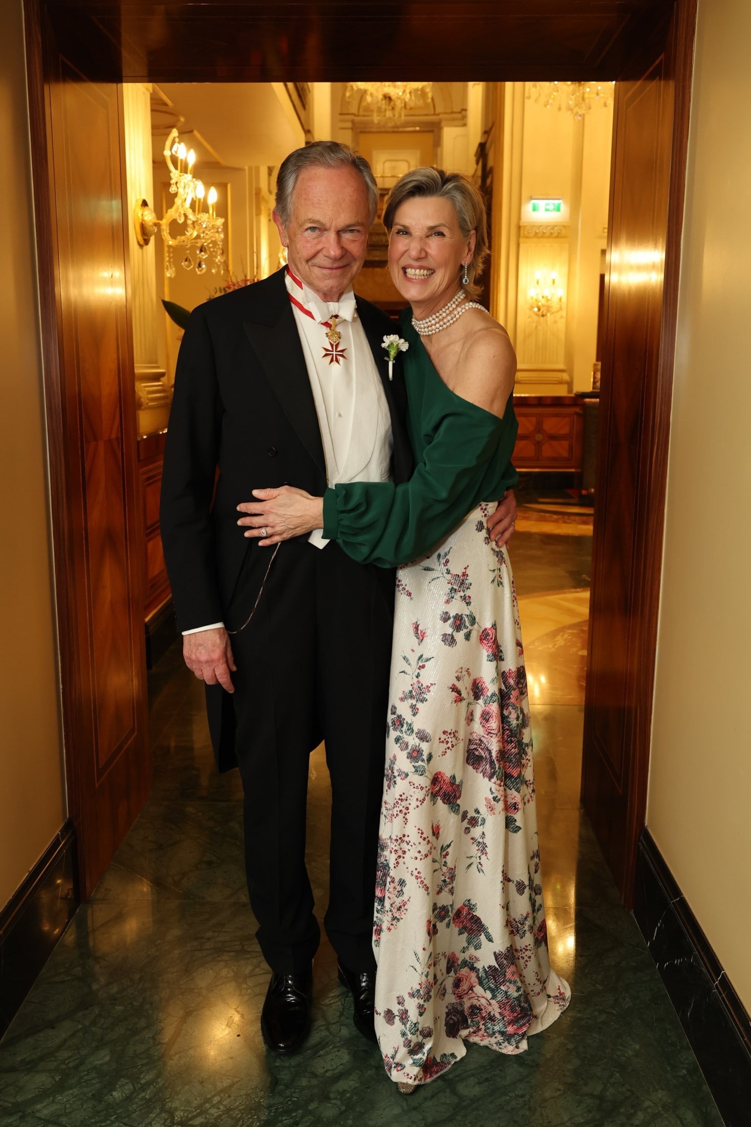 Die schönsten Bilder - Philharmonikerball: Goldener Abend im ...