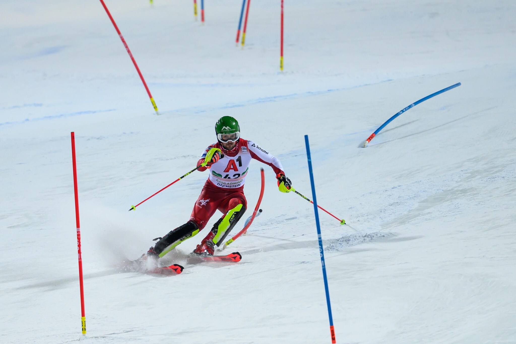Nach Schladming-Slalom - Feller: Schmerzen und Lob für „heißes ÖSV ...