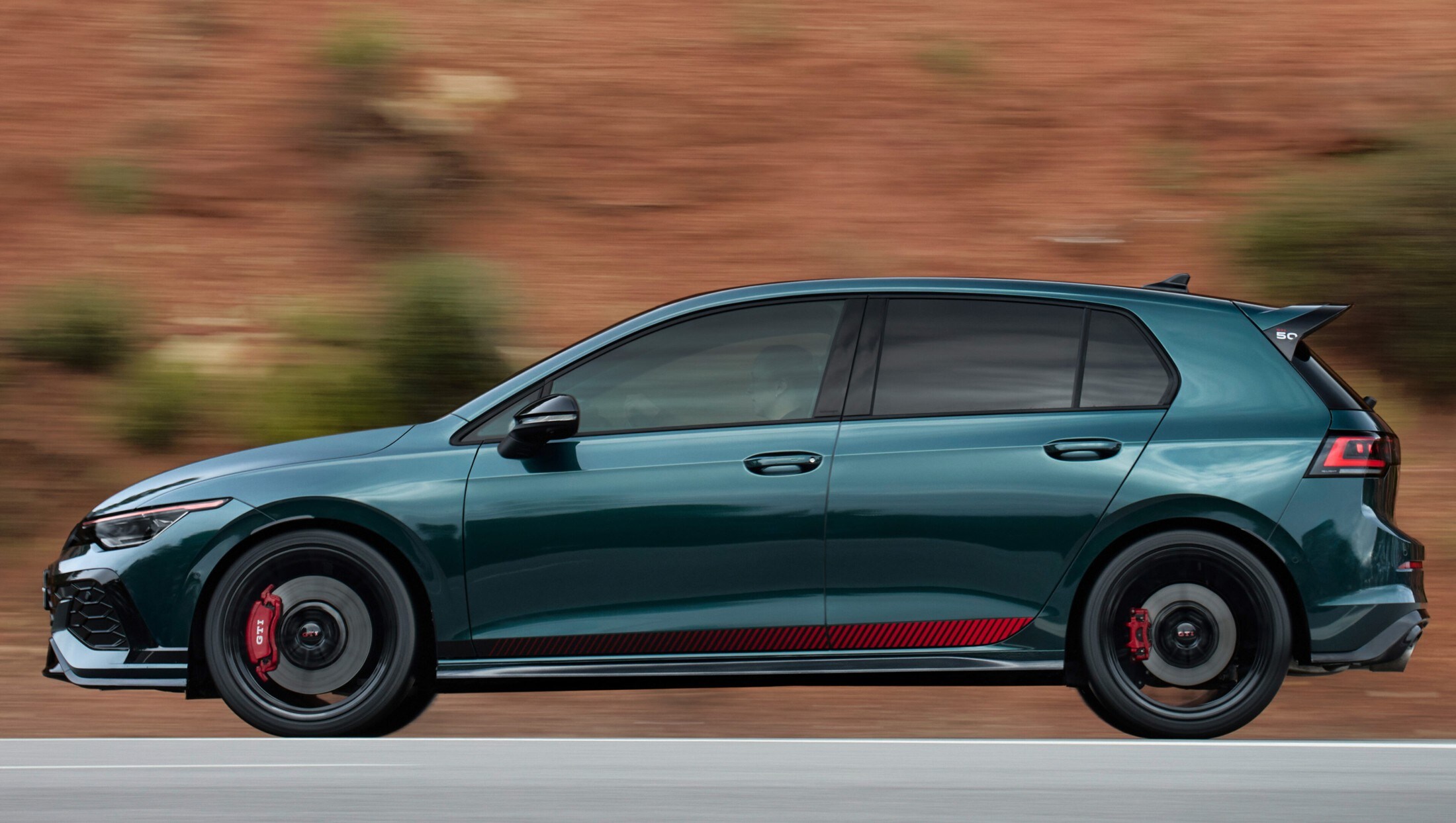Edition 50 - Super-GTI: So knackig fährt VWs Jubiläums-Sportler | krone.at