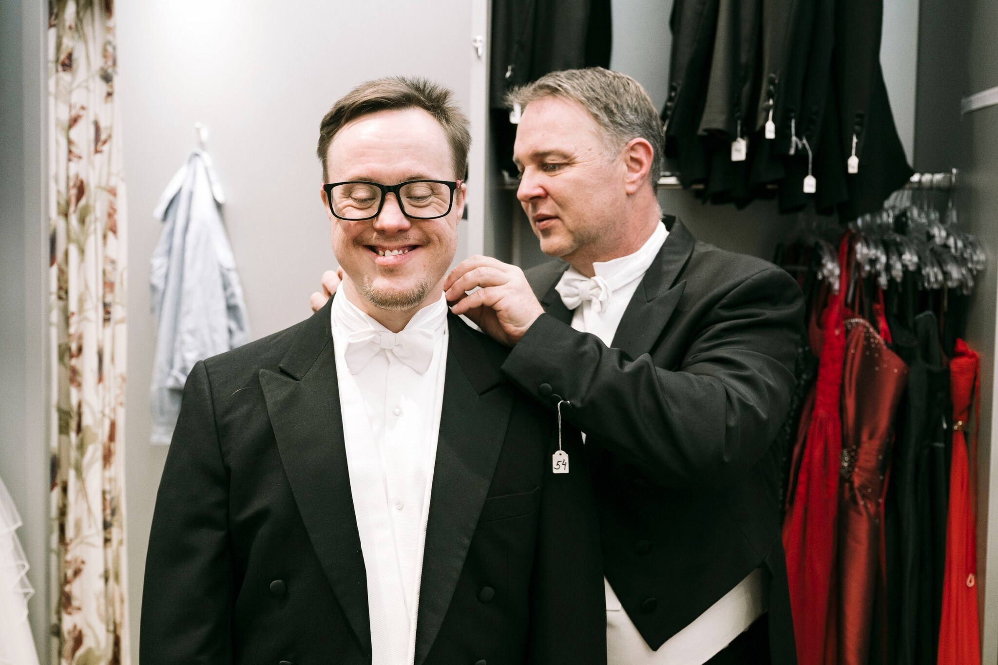 Nun doch zugesagt! - Babler kommt mit besonderem Gast zum Opernball ...