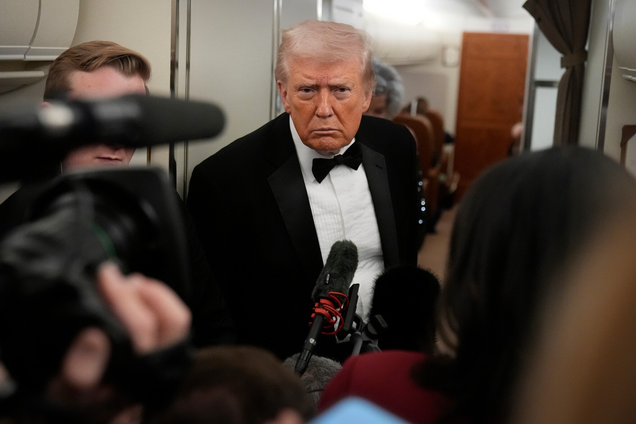 Üble Schimpftirade - Trump fordert von Harvard Milliardenzahlung | krone.at
