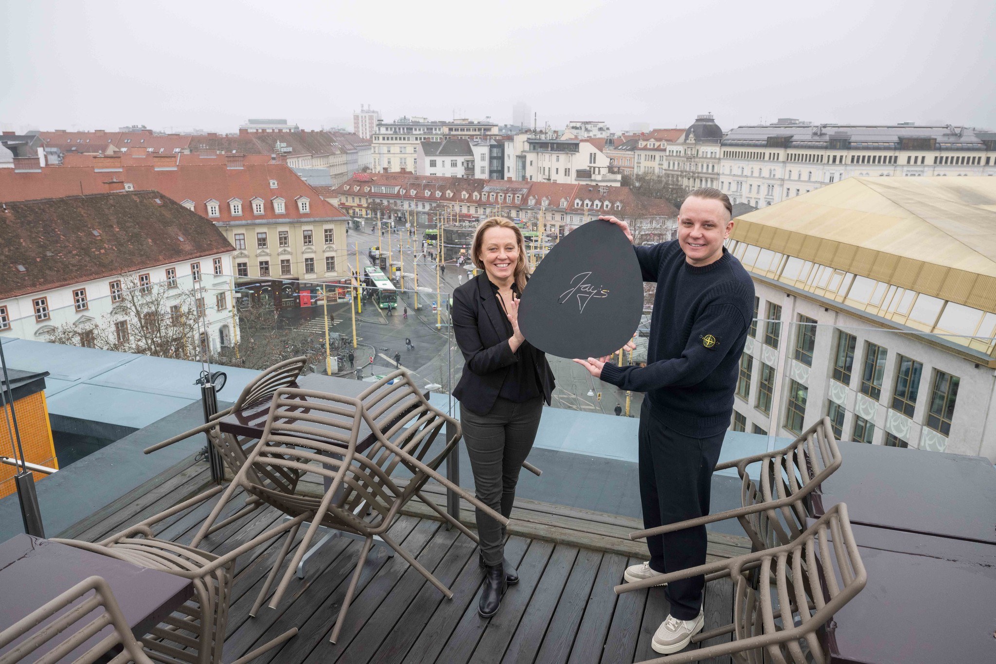 Grazer Gastro-Szene - Ein Lokal mit Aussicht – und neue Vapiano-Filiale ...