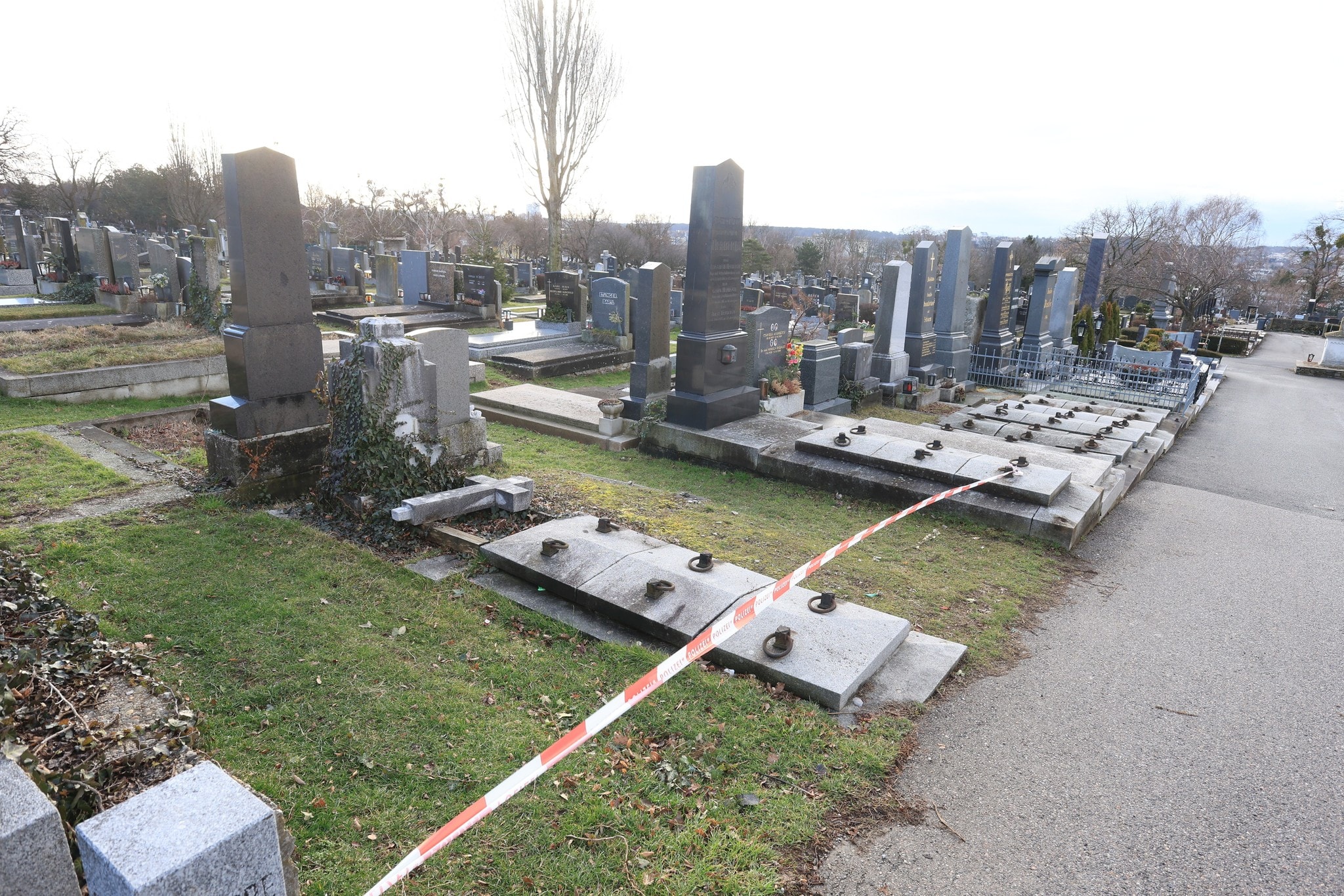 “I had to kill someone” - Eight Years in Prison for Cemetery Killer (14 ...