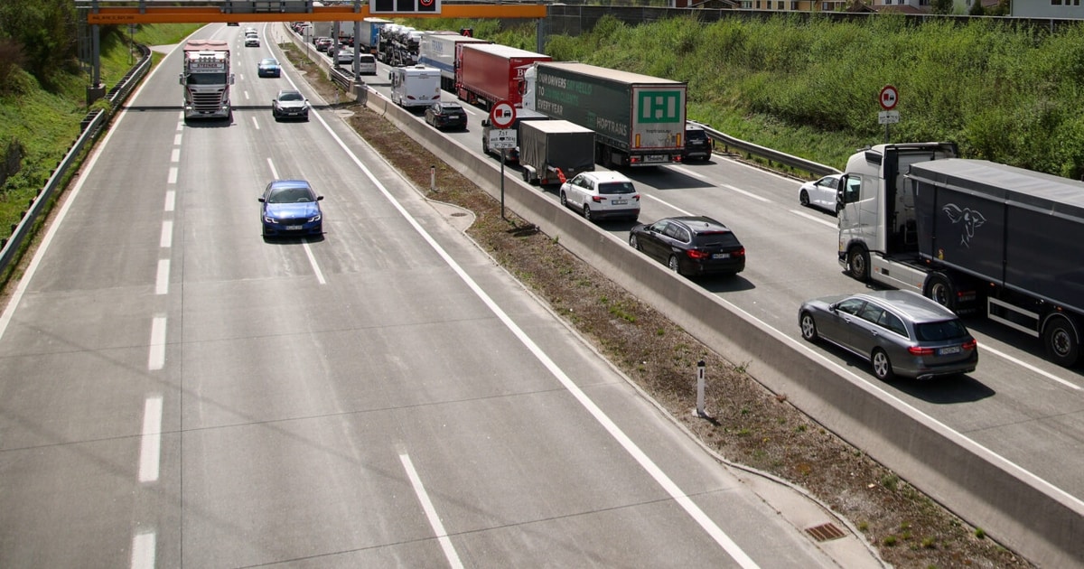 Hubschrauber dabei - Schwerer Verkehrsunfall auf Tauernautobahn | krone.at