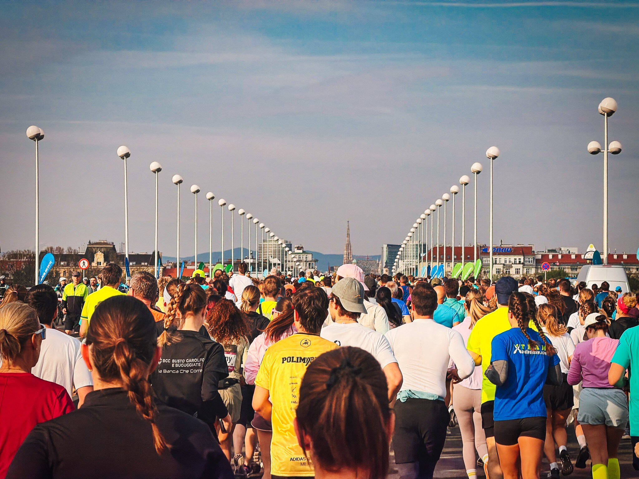 „Krone“ mittendrin - Wien Marathon: Geburtstagslauf statt Bestzeit ...