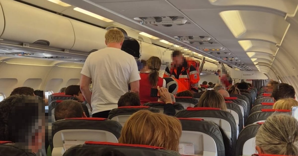 Schock in der Luft - Notfall an Bord zwingt AUA-Maschine zur Landung ...