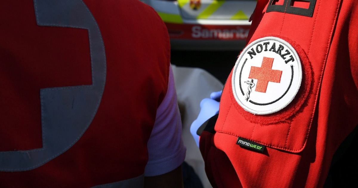 Unfall bei Flämmarbeit - Mühlviertler stürzte bei Zimmerarbeiten von ...