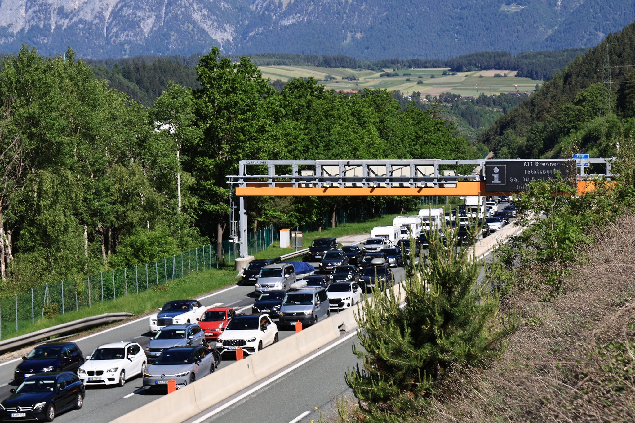 “Take a detour around Tyrol” - Total closure of the Brenner Pass: What ...