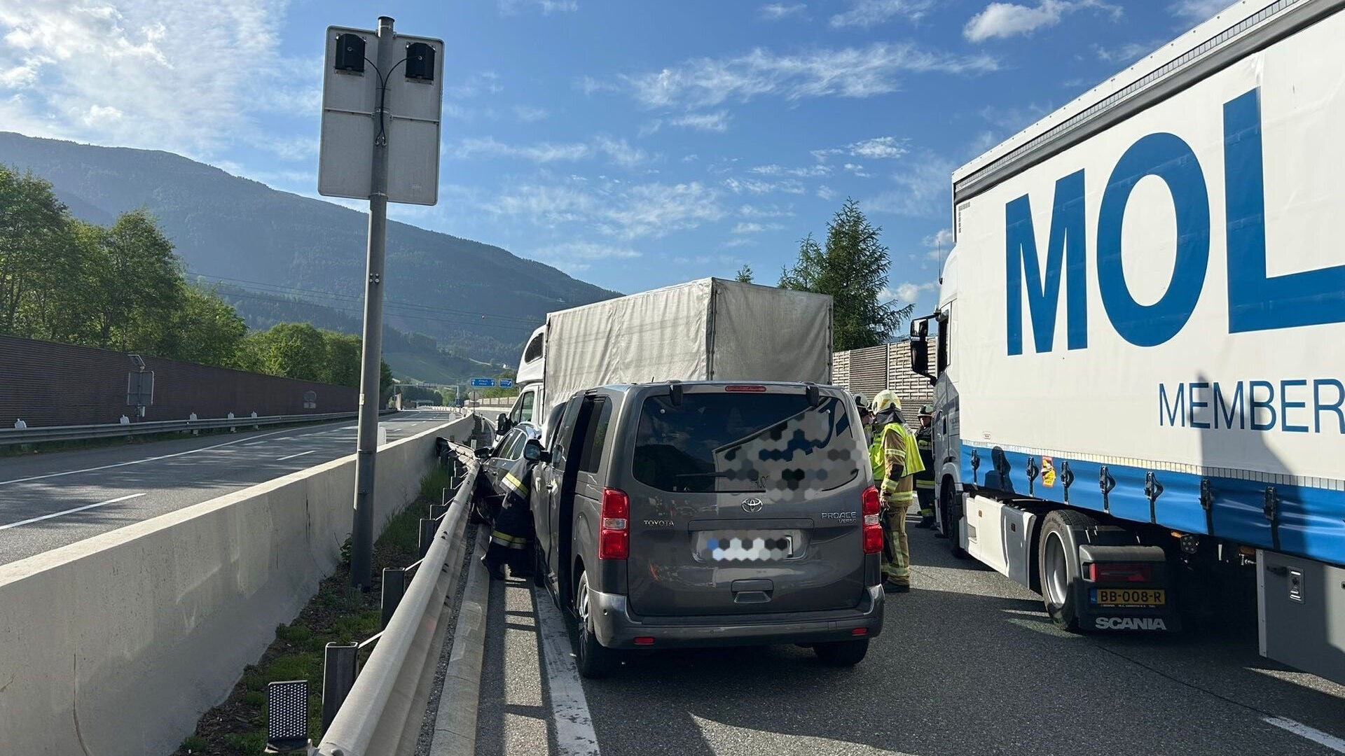 Grobe Verzögerungen - Verkehrsunfall auf A10: Katschbergtunnel gesperrt ...