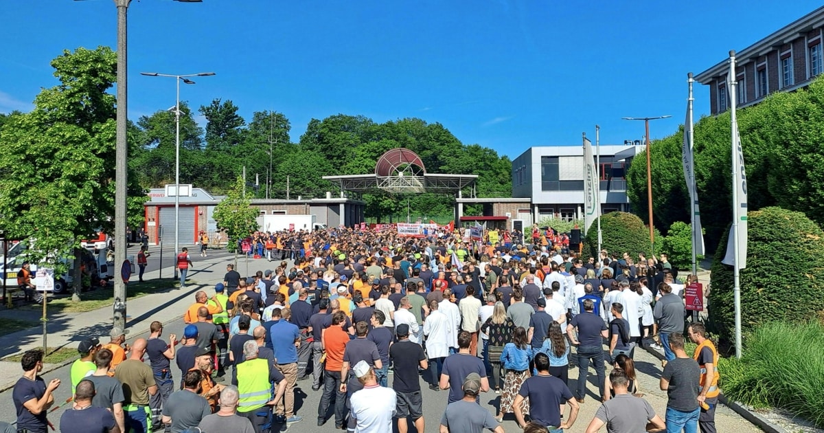 Gehaltsverhandlungen - Lenzing-Warnstreik: „Die wollen uns abrasieren ...