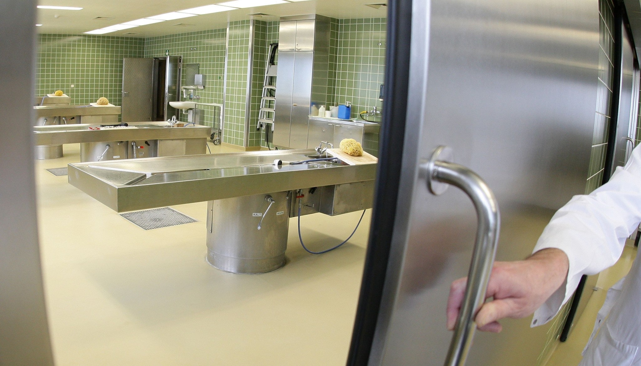 Dünne Personaldecke - Alarm in Pathologie, Ministerium „nicht zuständig ...