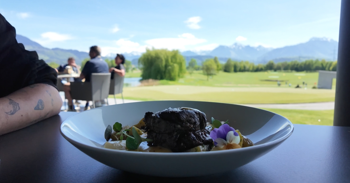 „Oanen in dr Krone“ - Essen auf der schönsten Terrasse im Land | krone.at