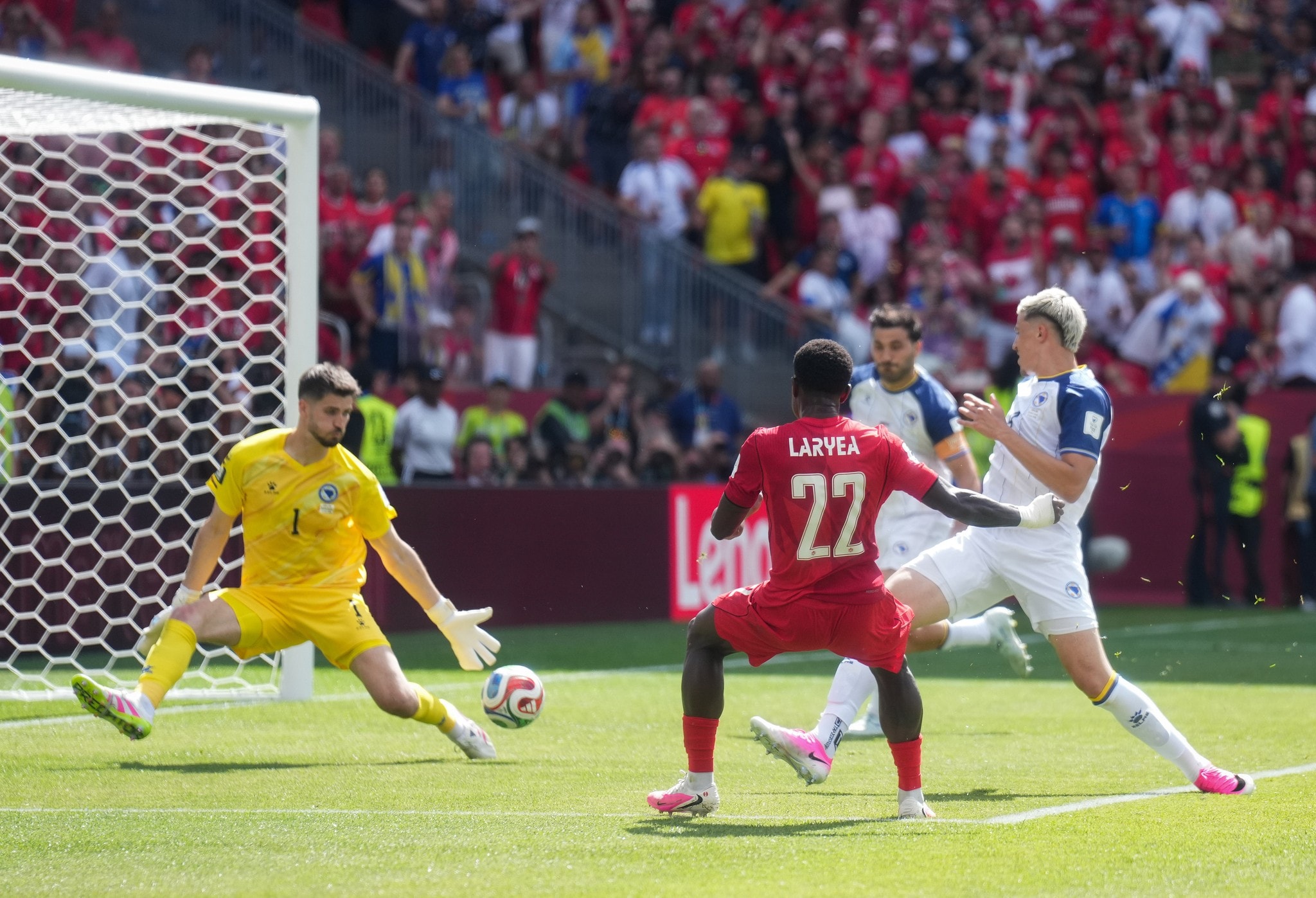 Mit 1:1 gegen Bosnien - Historisch! Kanada holt erstmals Punkt bei WM ...